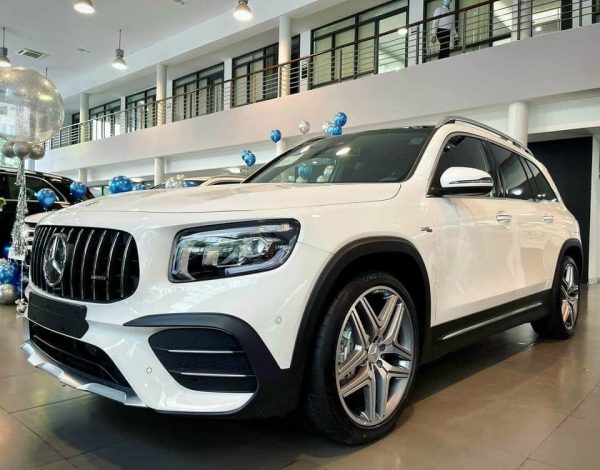 Mercedes-AMG GLB 35: Giá Lăn Bánh Tốt Nhất, Khuyến Mại Lớn