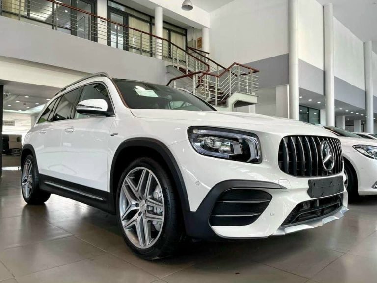 Mercedes-AMG GLB 35: Giá Lăn Bánh Tốt Nhất, Khuyến Mại Lớn
