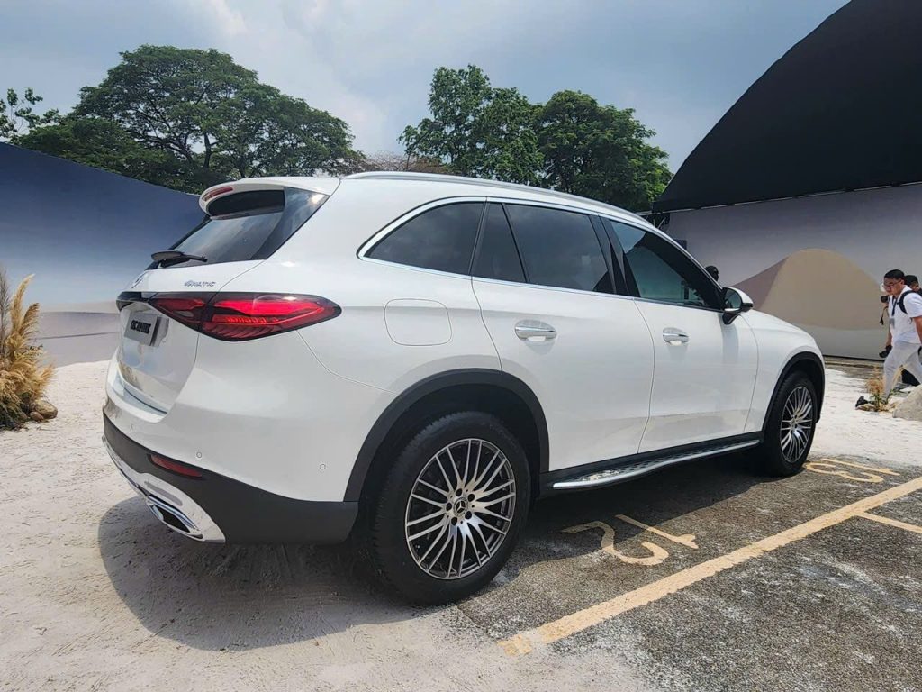 Mercedes GLC 200 4MATIC All New: Thông Số Và Giá Khuyến Mại